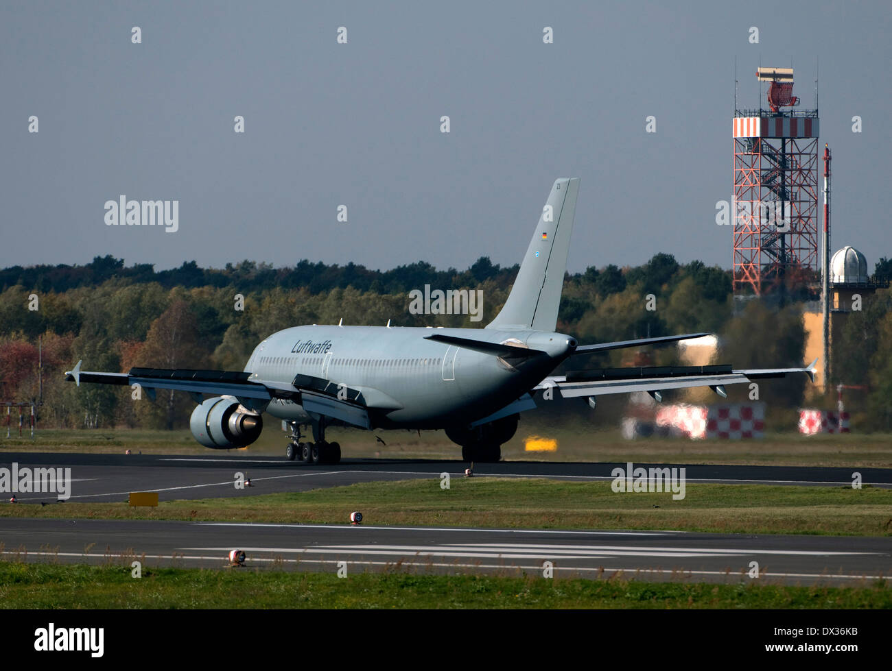 A310 airbus jet aircraft runway hi-res stock photography and images - Alamy