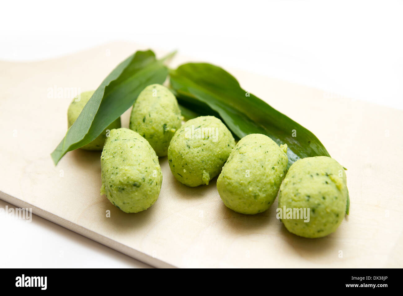 Green gnocchi hi-res stock photography and images - Alamy