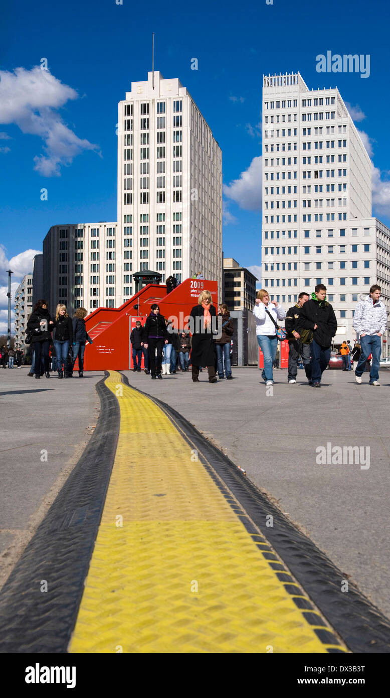 20 Year Anniversary High Resolution Stock Photography and Images - Alamy