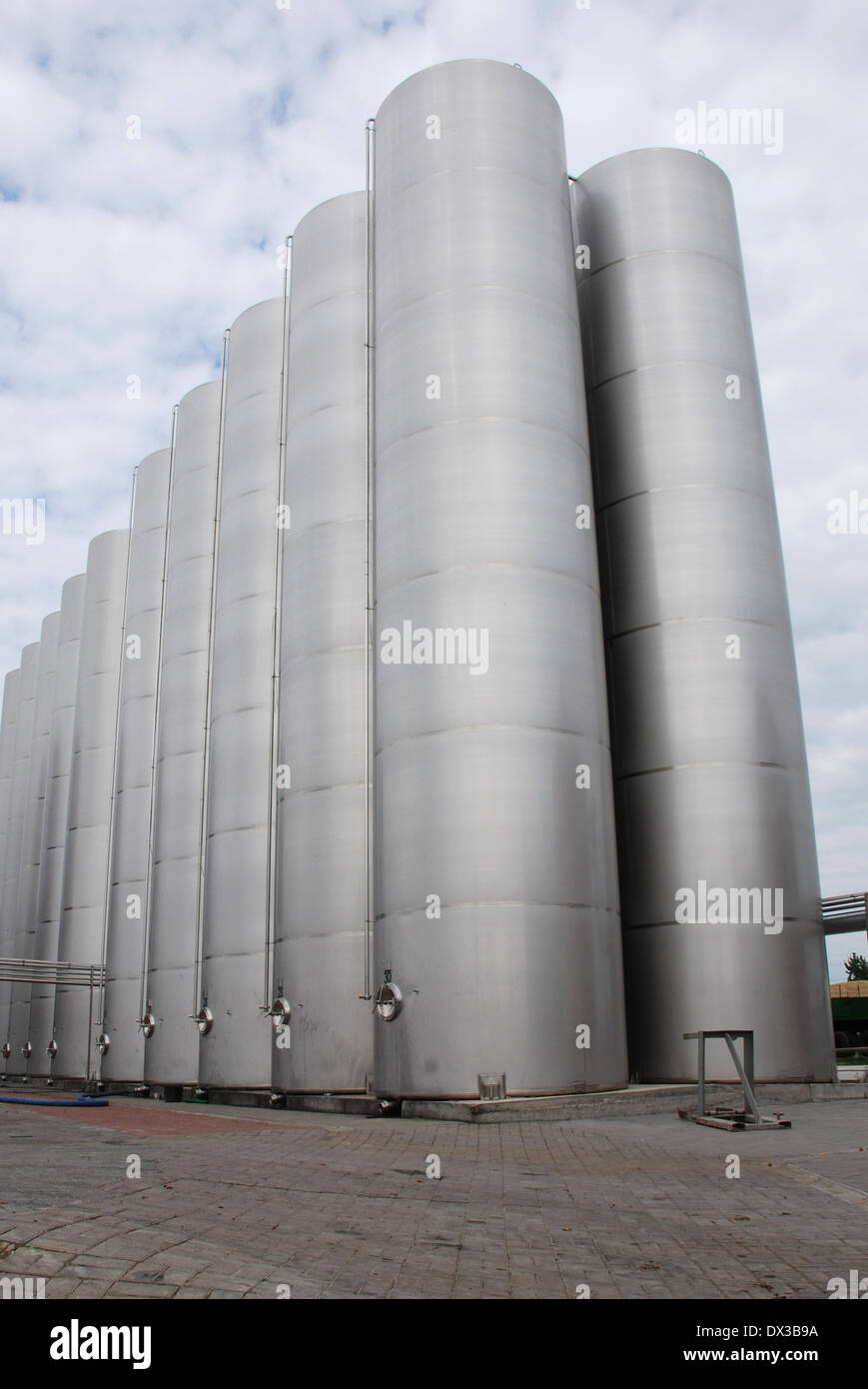 Gasoline container silo hi-res stock photography and images - Alamy