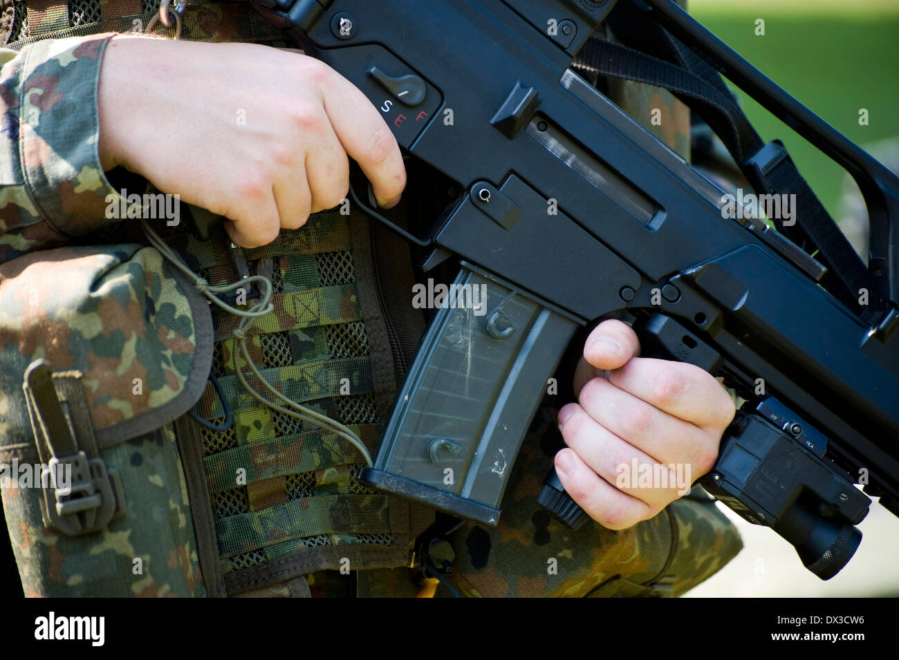Assault rifle G36 Stock Photo - Alamy