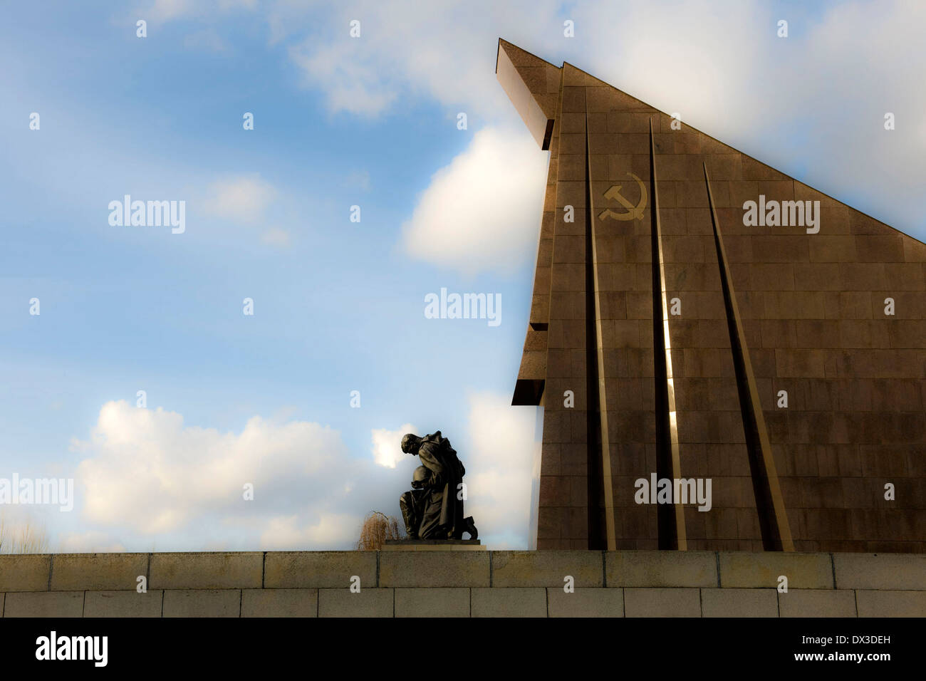 Soviet War Memorial Stock Photo - Alamy