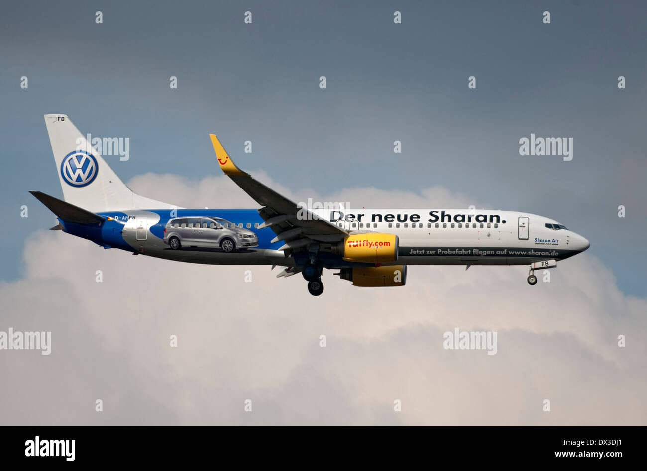 Jet advertising hi-res stock photography and images - Alamy
