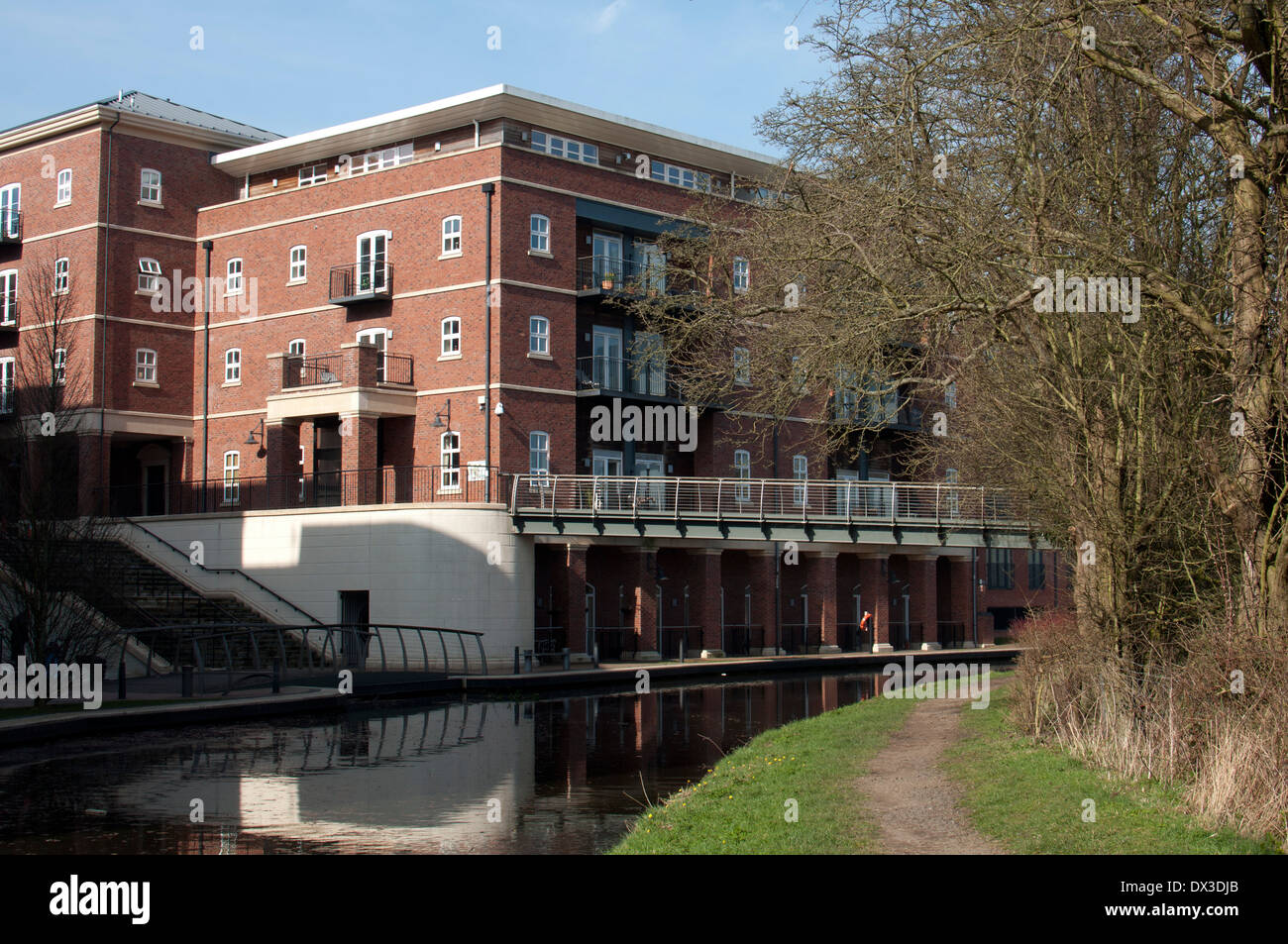 Dickens heath canal hi-res stock photography and images - Alamy