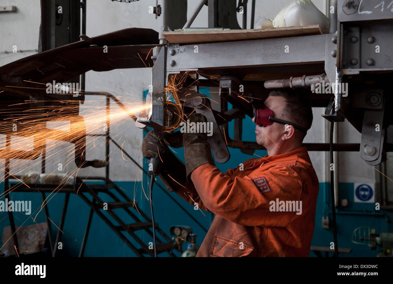 Arriva logo hi-res stock photography and images - Alamy