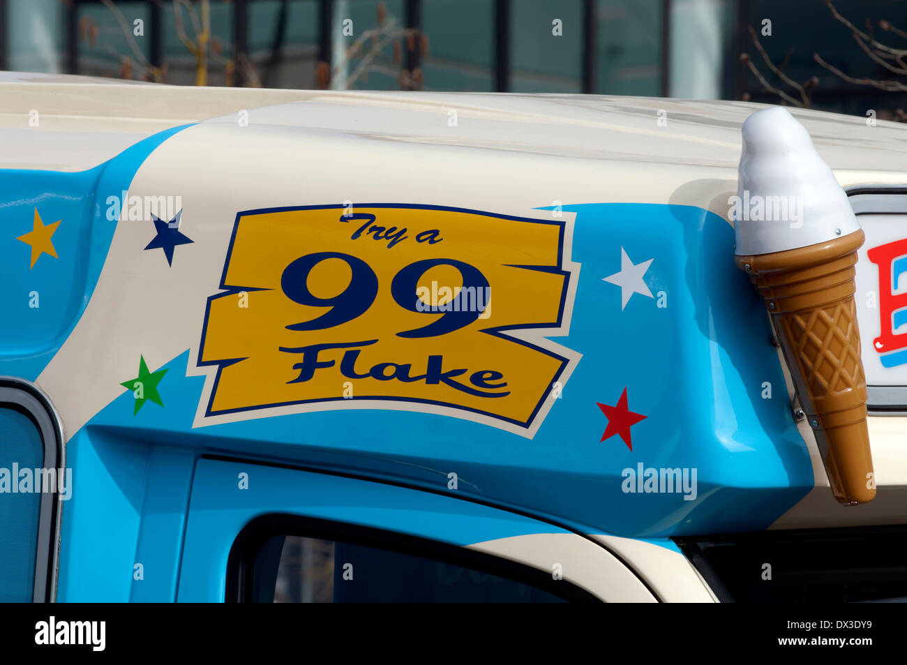 99 flake sign on an ice cream van Stock Photo - Alamy