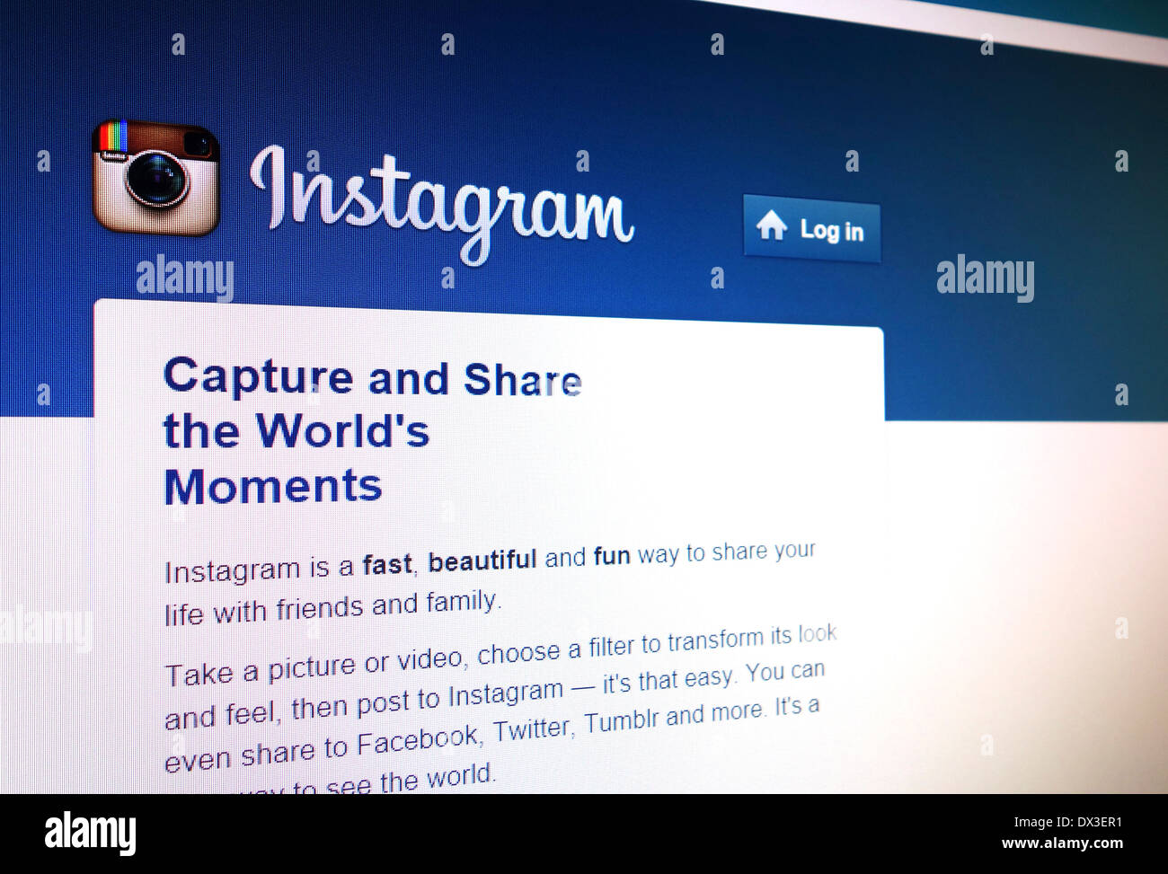 Instagram photo sharing website Stock Photo - Alamy