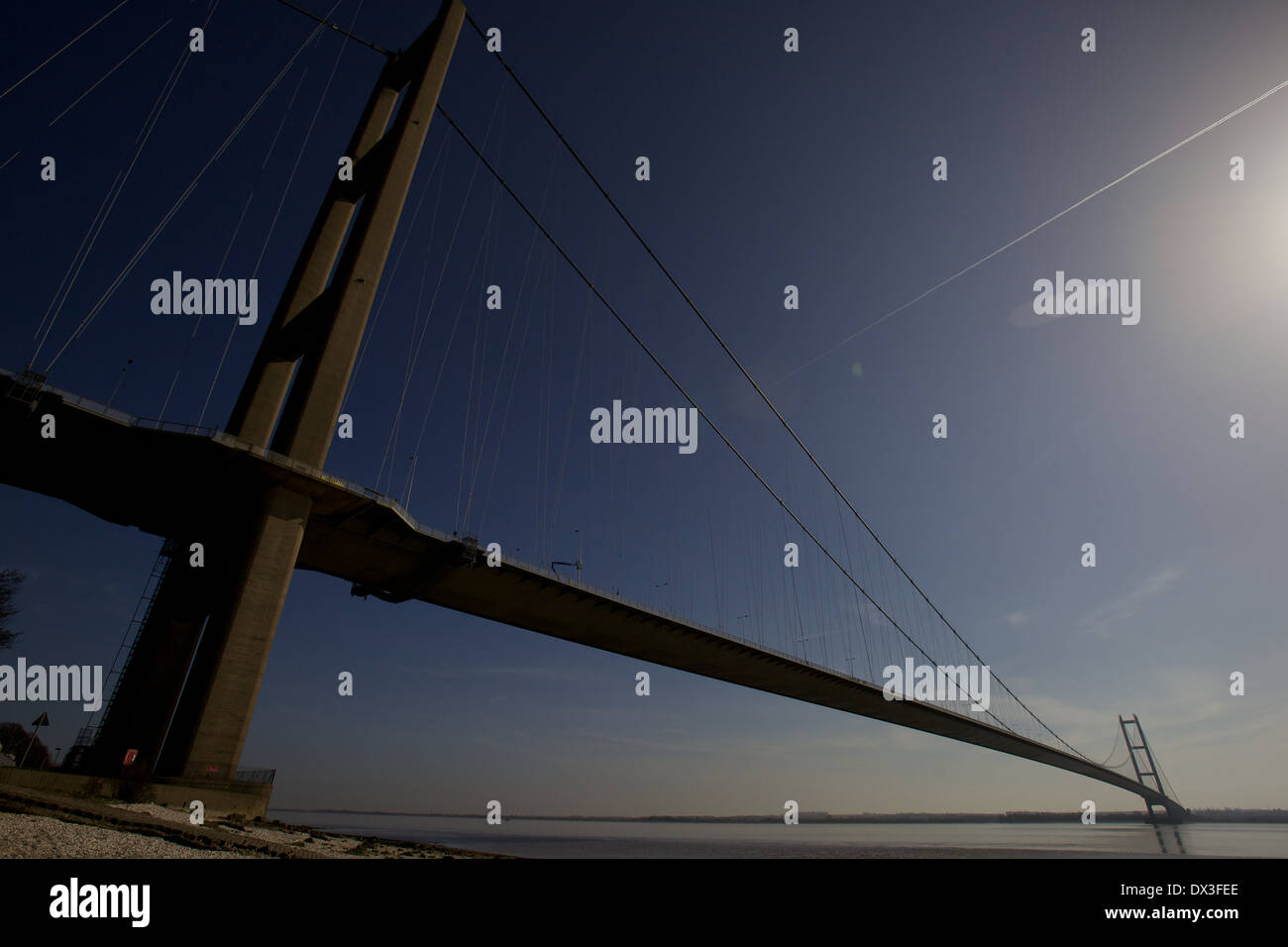 Humber bridge near hull hi-res stock photography and images - Alamy