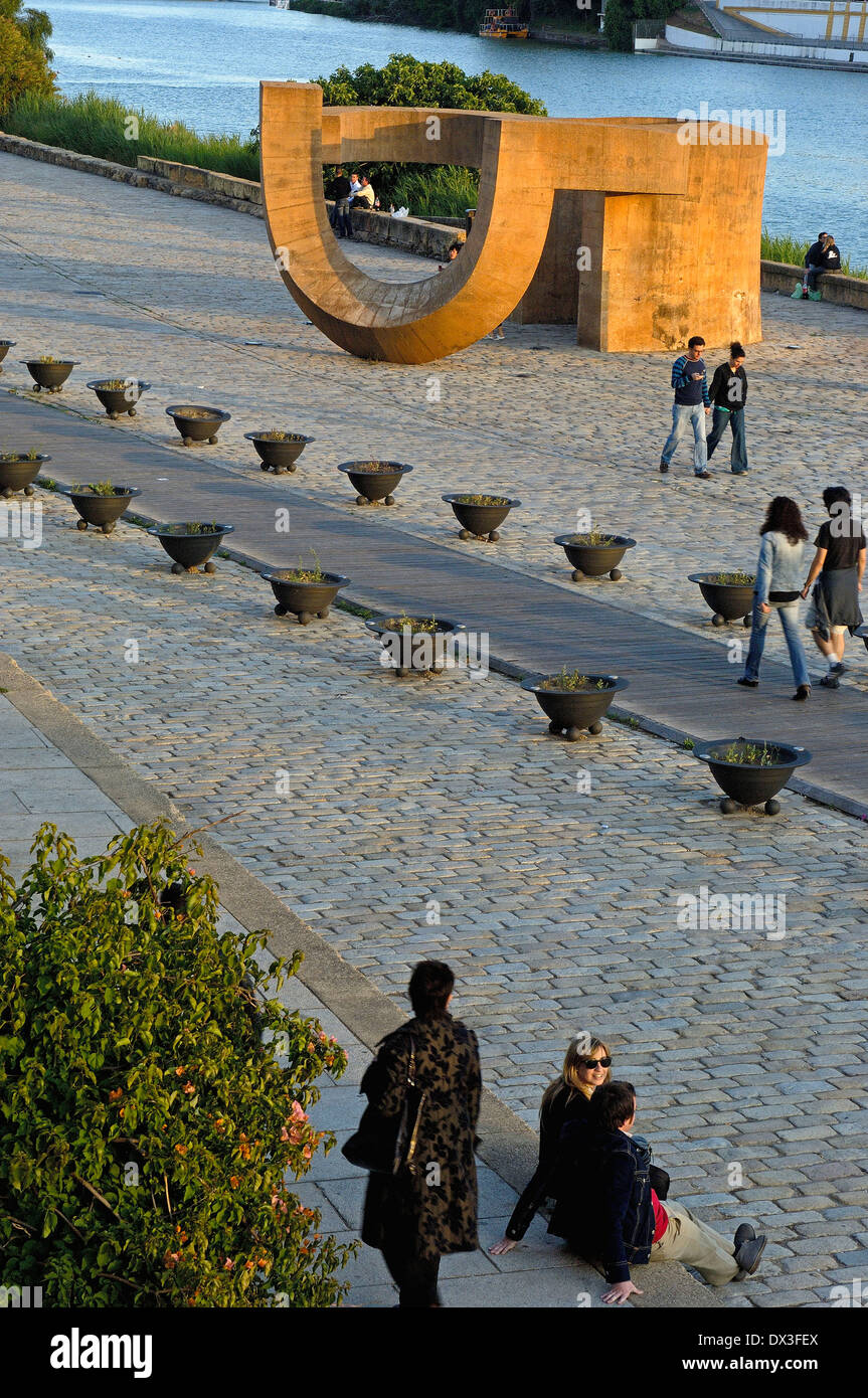 Monument to Tolerance, Seville Stock Photo - Alamy