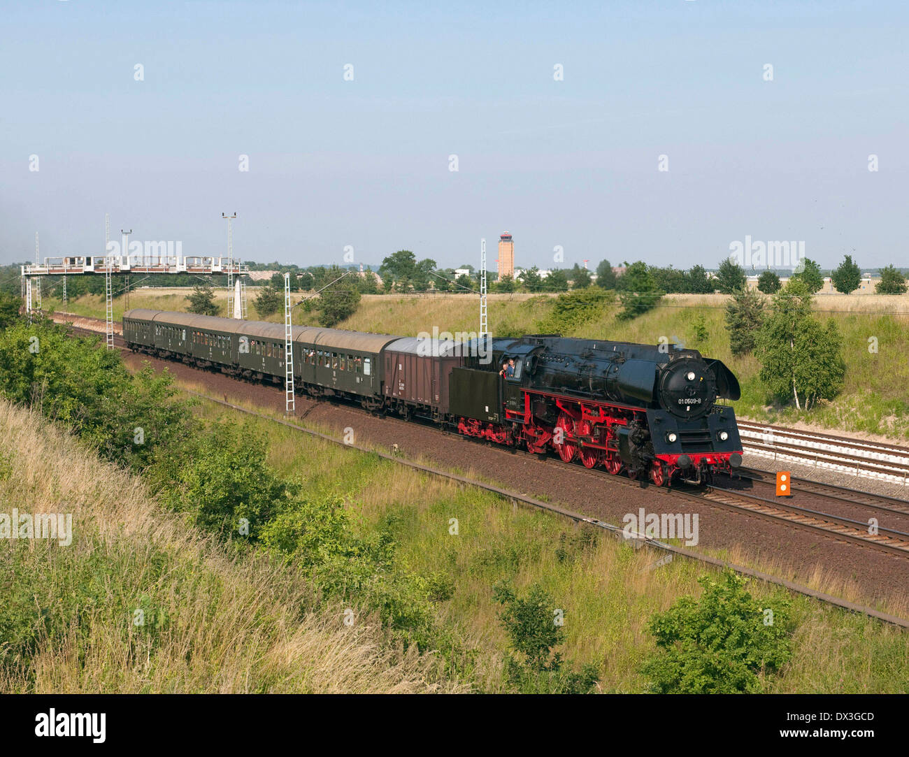 Passenger loco hi-res stock photography and images - Alamy