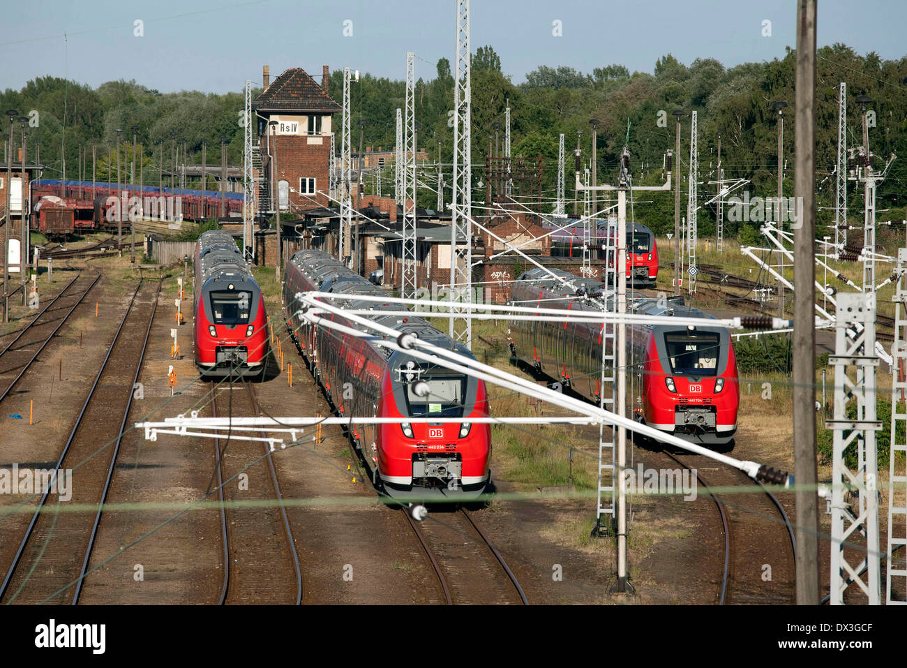 Regional rail railcar hi-res stock photography and images - Alamy
