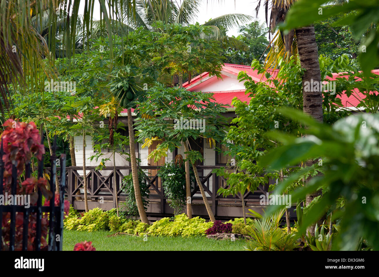 Samoan house hi-res stock photography and images - Alamy