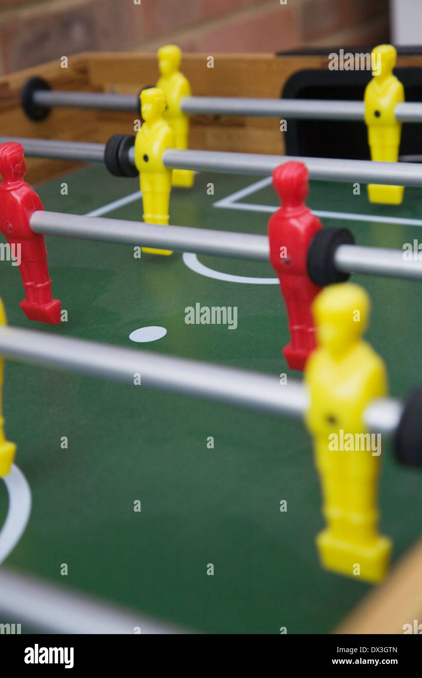 Table football players hi-res stock photography and images - Alamy
