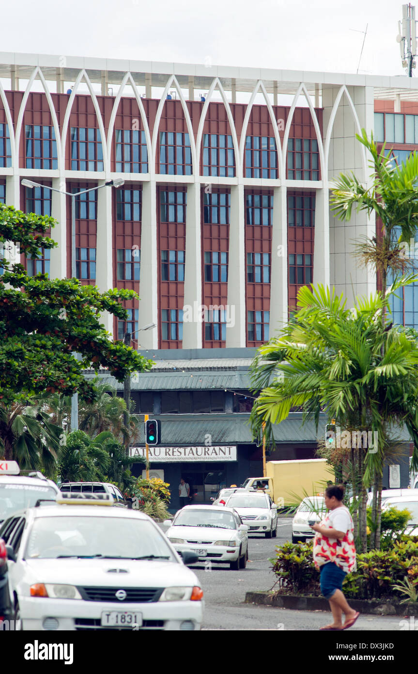 street scene and Tui Atua Tamasese Efi Government Building, town Center ...