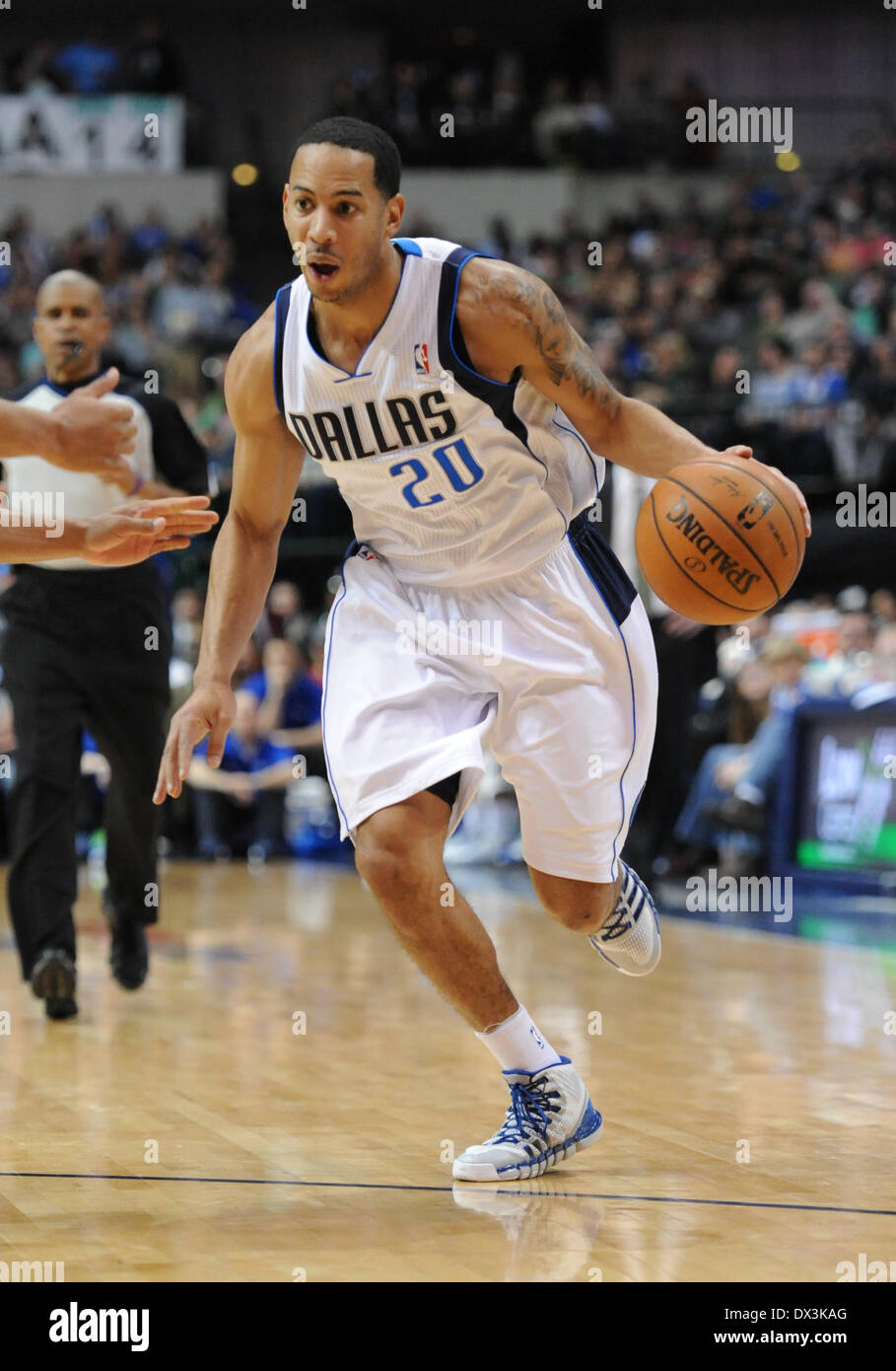 Dallas, TX, USA . 17th Mar, 2014. Dallas Mavericks guard Devin Harris ...