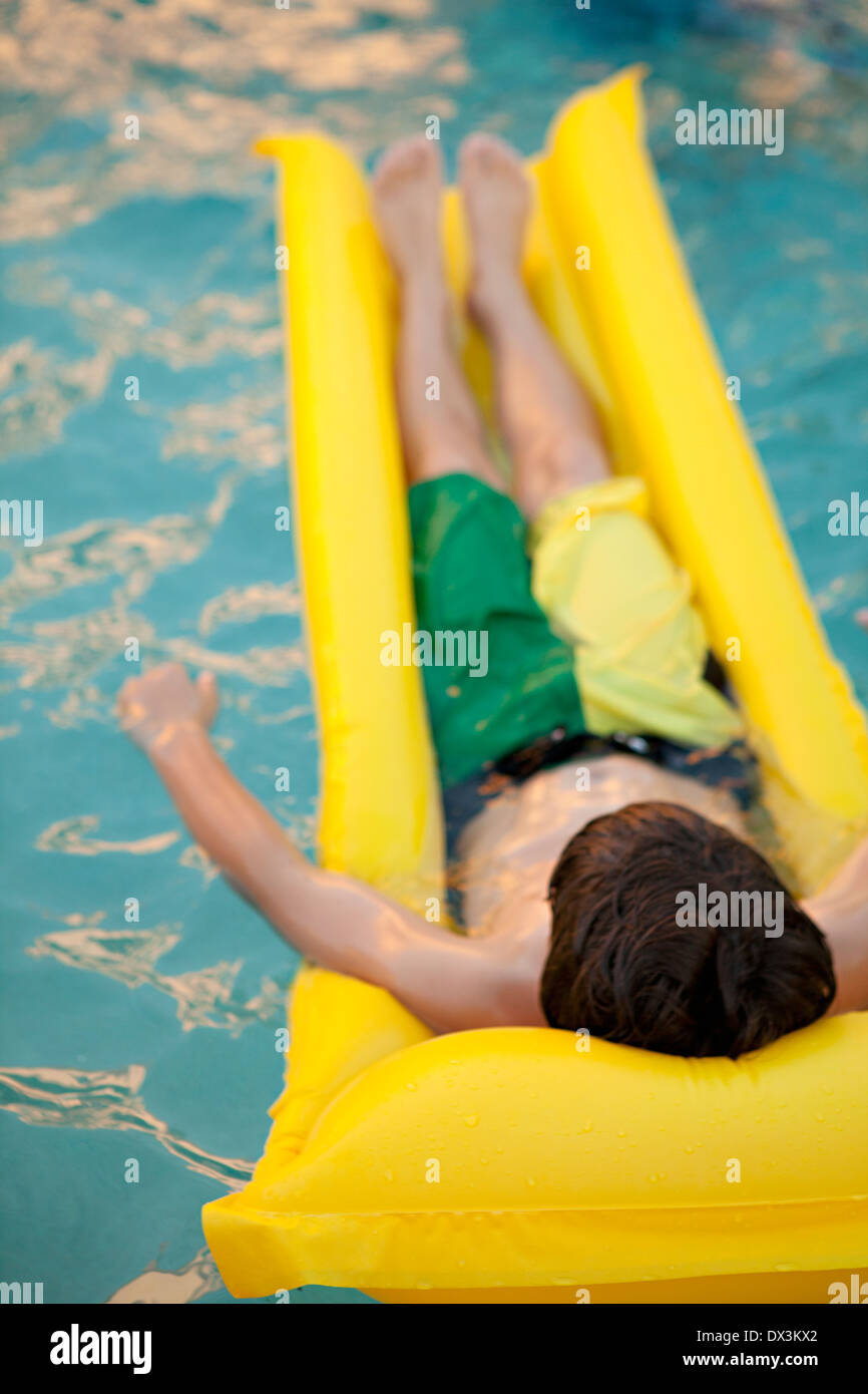 Inflatable Raft Stock Photos & Inflatable Raft Stock Images - Alamy