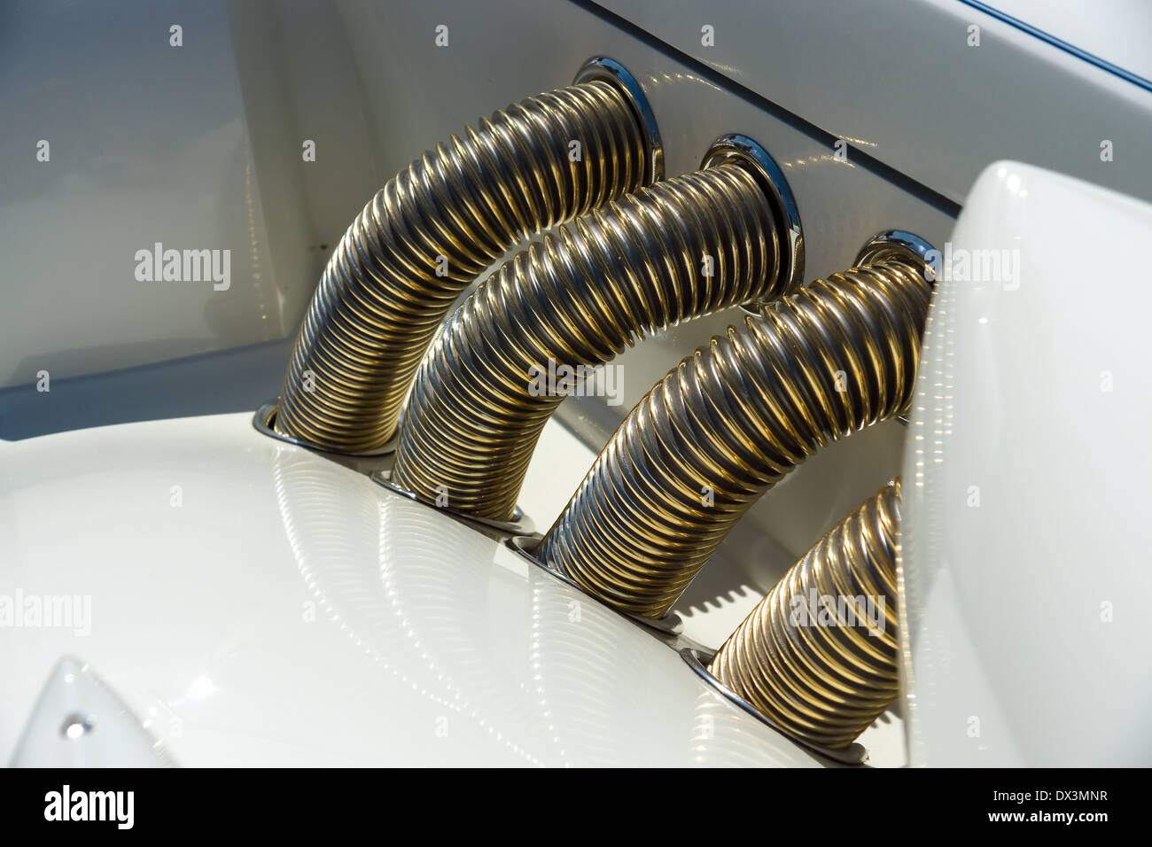 Car manifold hi-res stock photography and images - Alamy