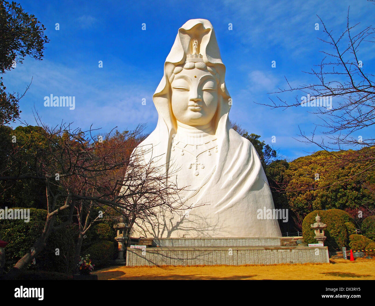 Ofuna kannon hi-res stock photography and images - Alamy