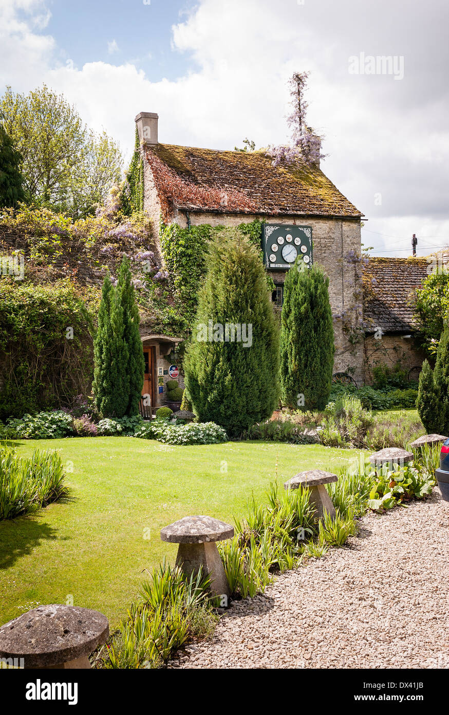 The wild duck inn hi-res stock photography and images - Alamy
