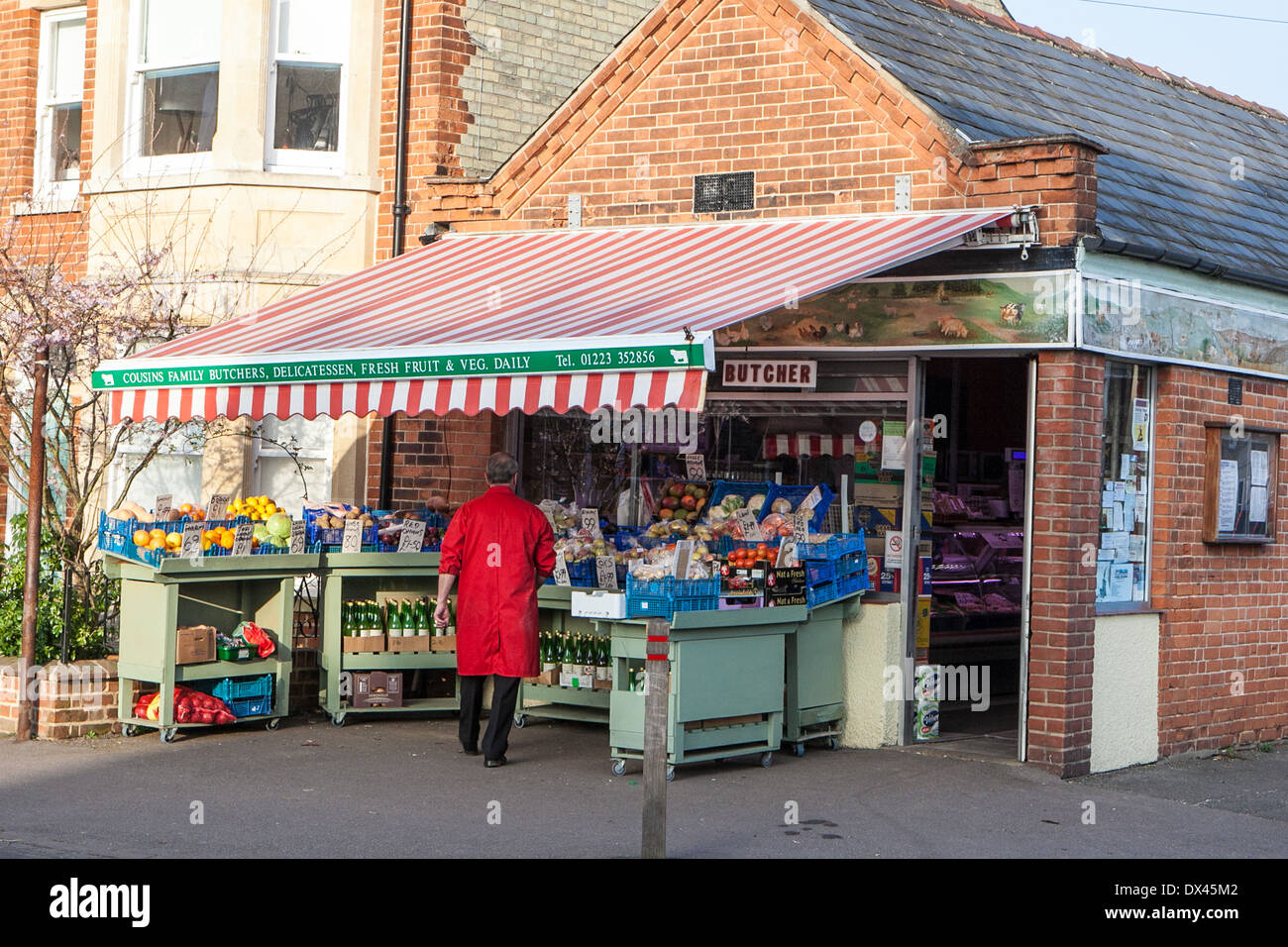 The corner shop, uk hi-res stock photography and images - Alamy