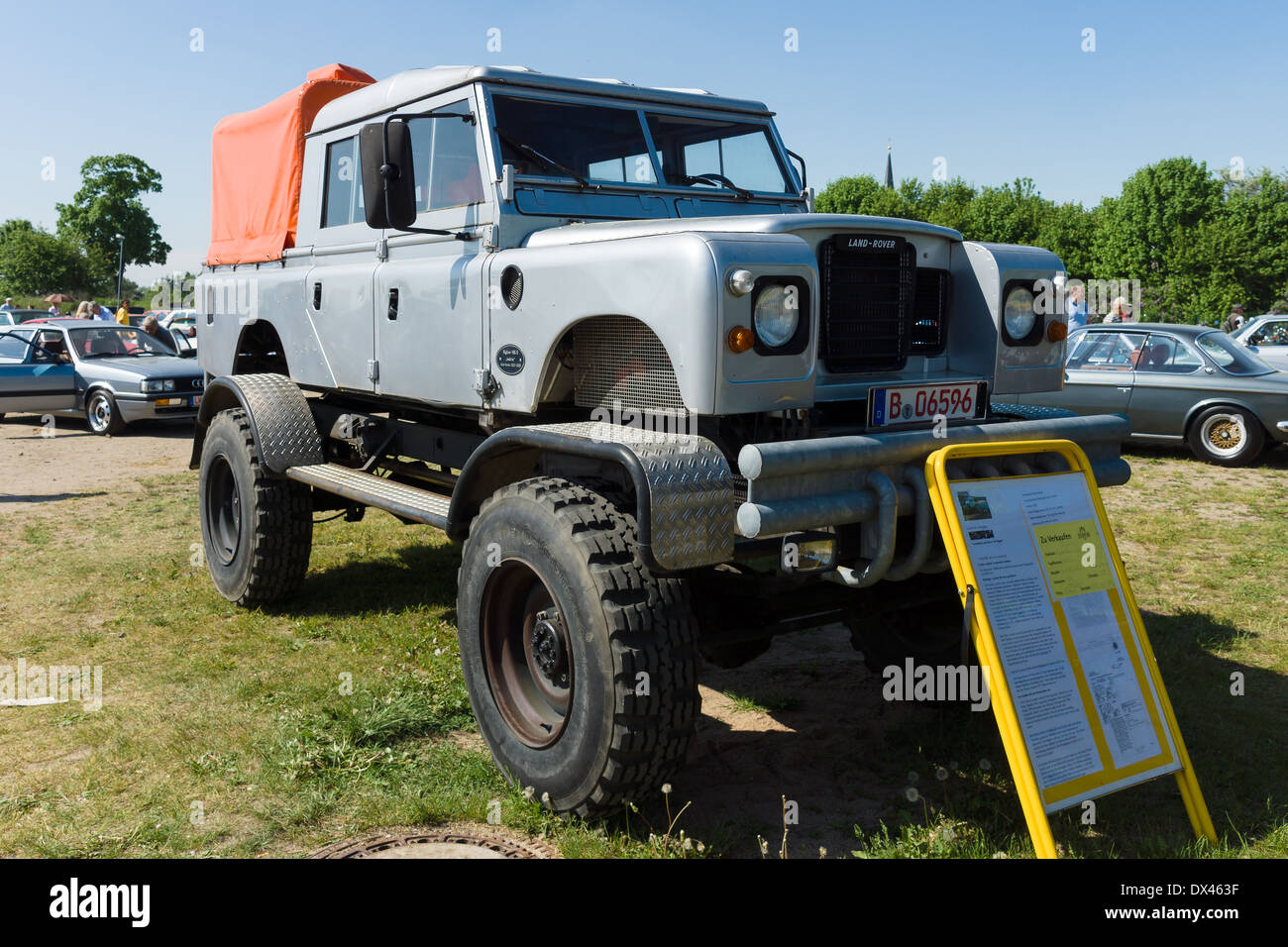 Off-road Land Rover Defender 109 Bigfoot Monstertruck Stock Photo - Alamy