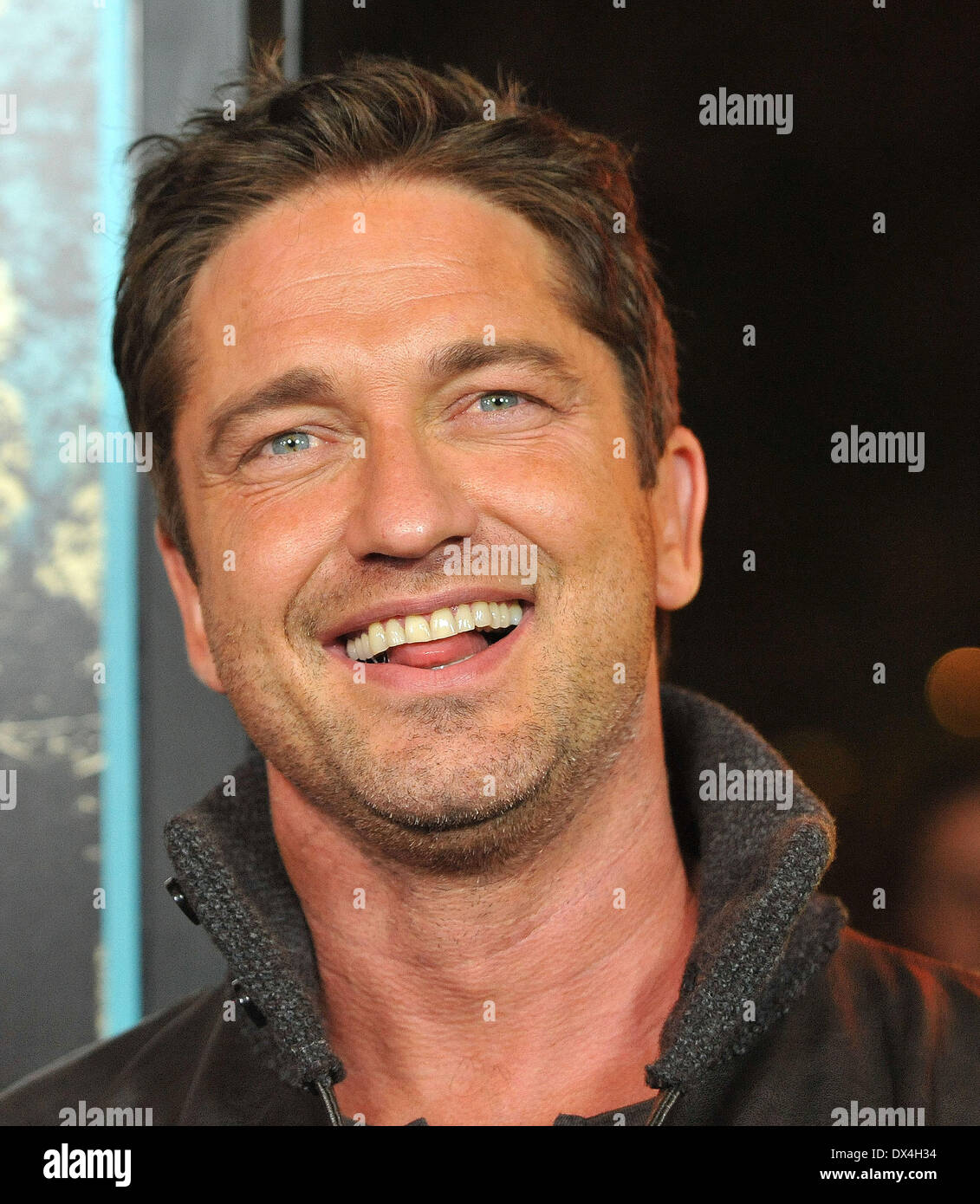 Gerard Butler The Los Angeles Premiere of 'Chasing Mavericks' at The ...