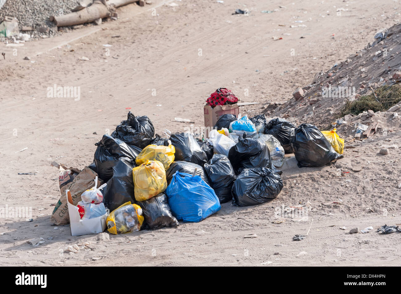 Garbage on street hi-res stock photography and images - Alamy