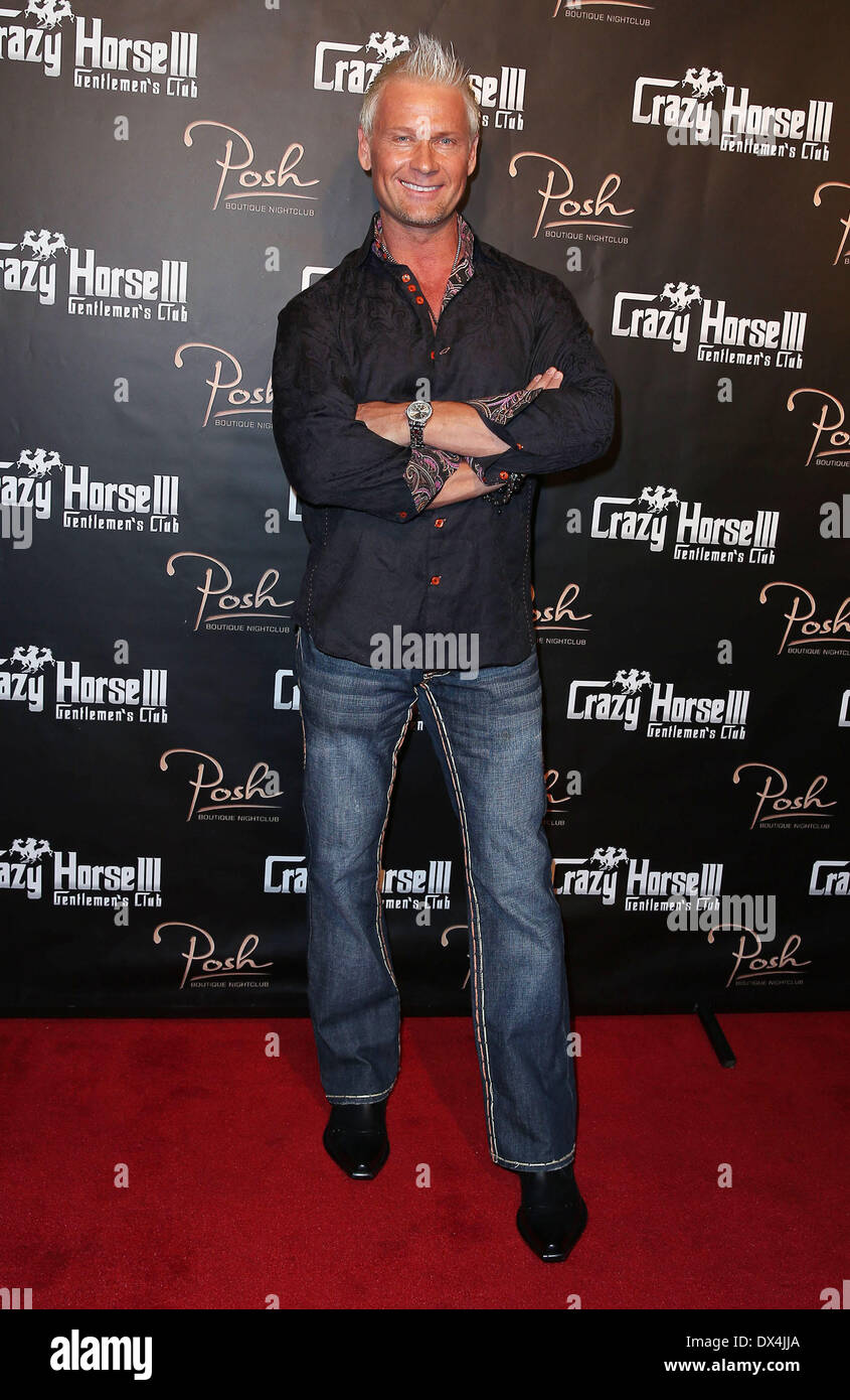 Brace Land Heidi Montag hosts Crazy Horse III Gentlemen's Club's three-year anniversary party at ...