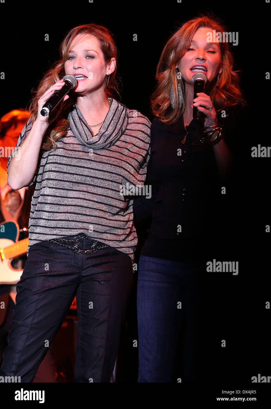 Patsy Lynn And Peggy Lynn High Resolution Stock Photography and Images ...