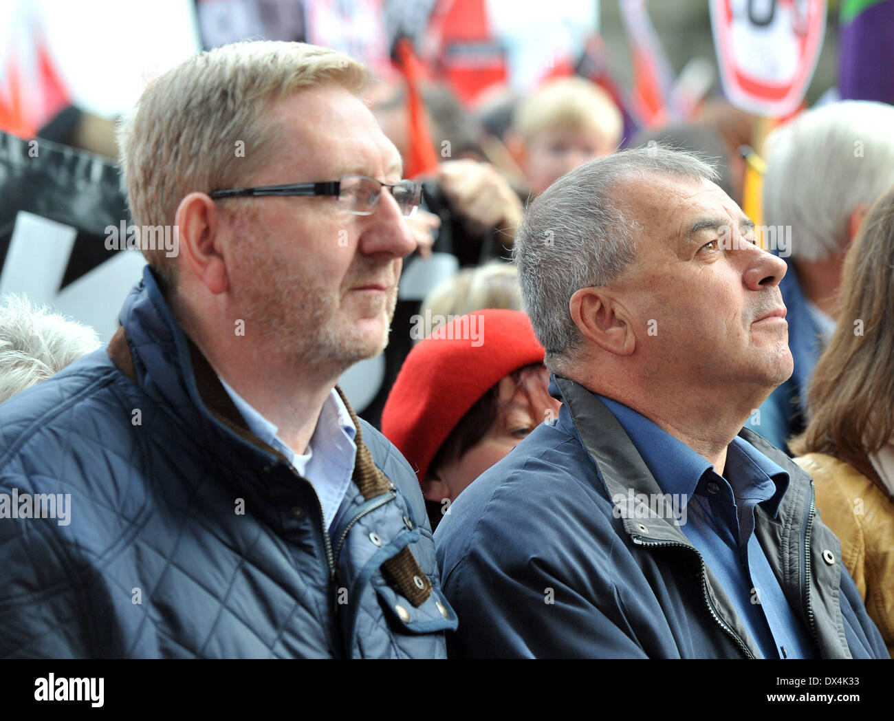 Barber r hi-res stock photography and images - Alamy