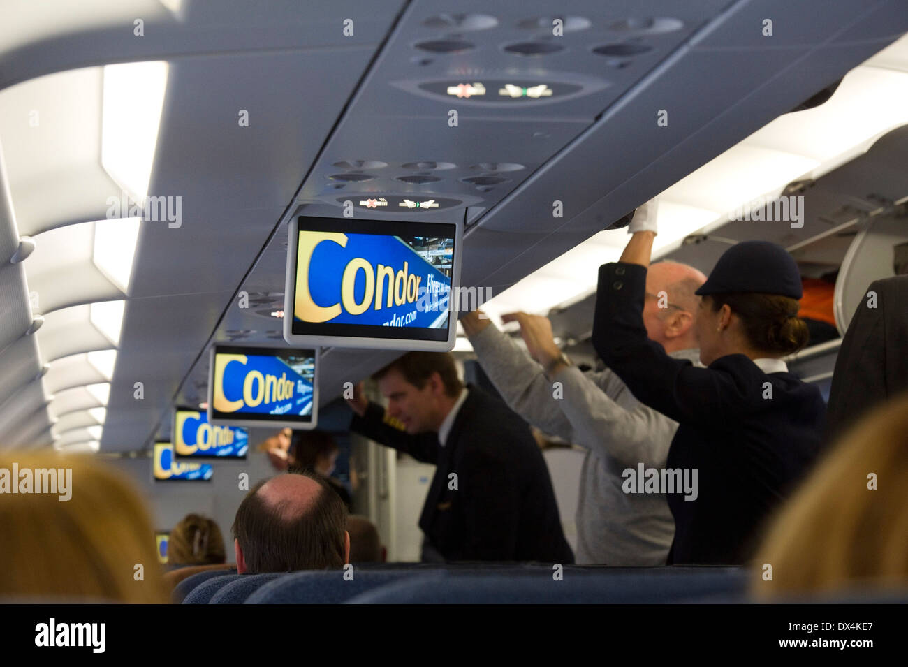 Condor air service hi-res stock photography and images - Alamy