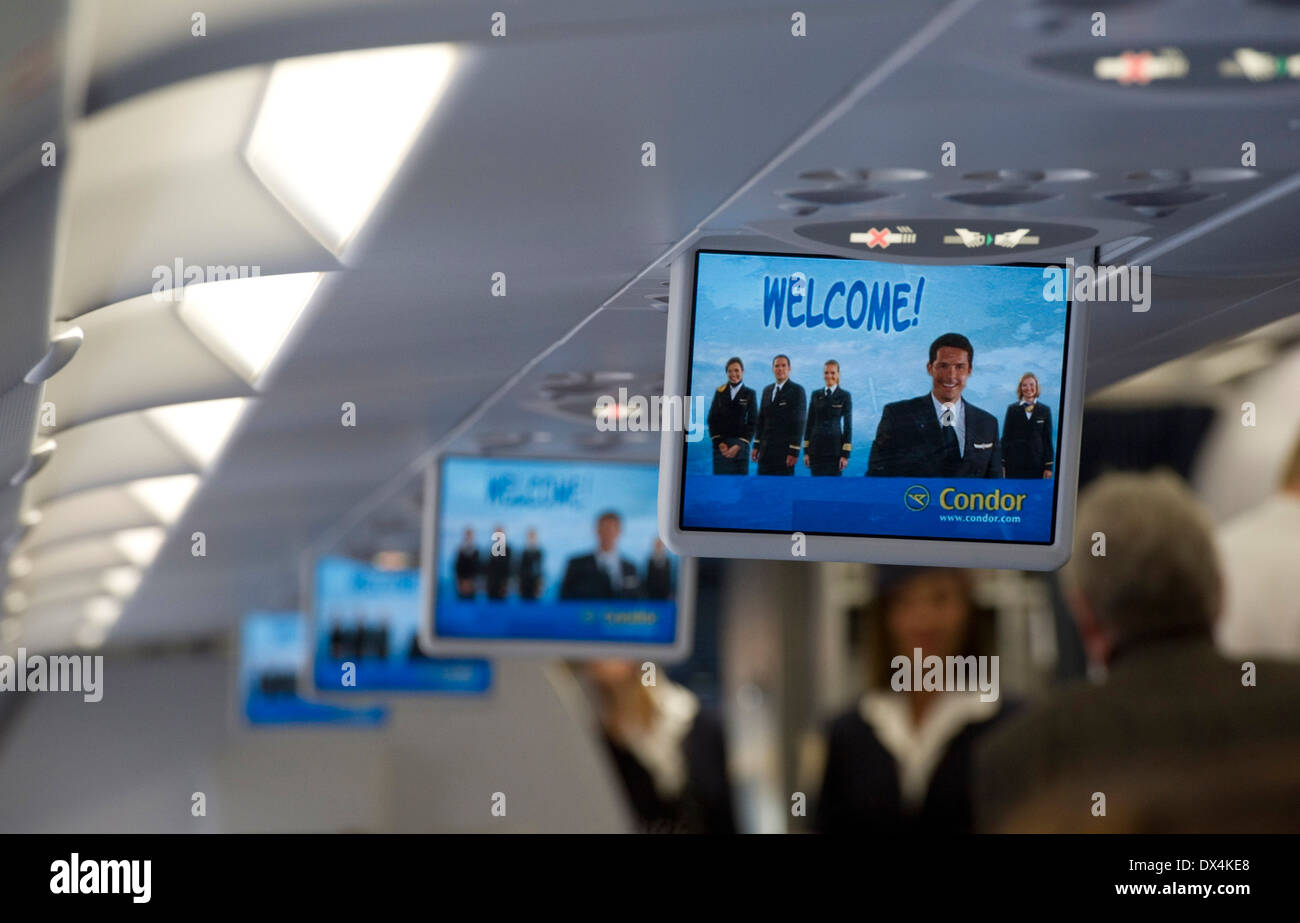 Air traffic gmbh hi-res stock photography and images - Alamy