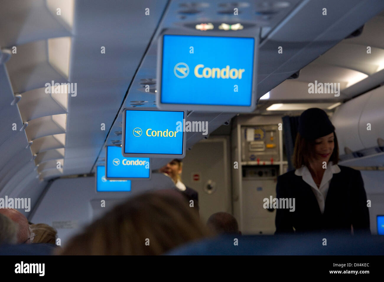Condor air service hi-res stock photography and images - Alamy