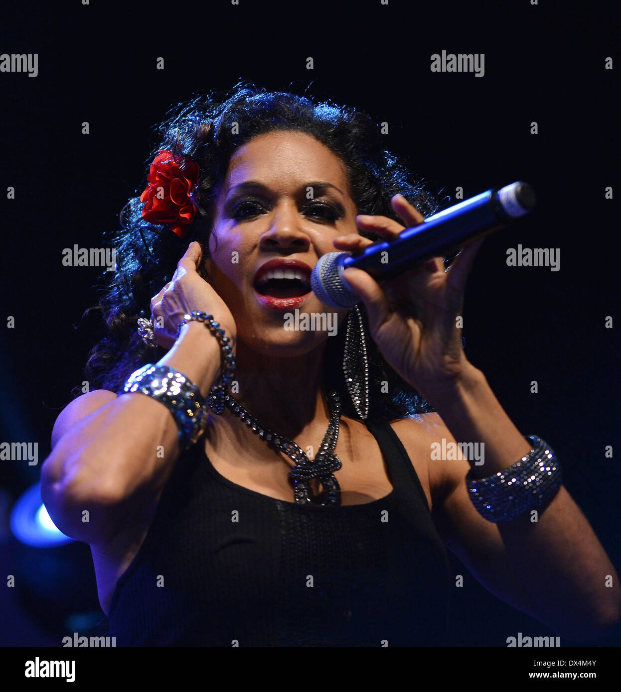 Cindy Herron of En Vogue The Art of Transformation with En Vogue at the ...