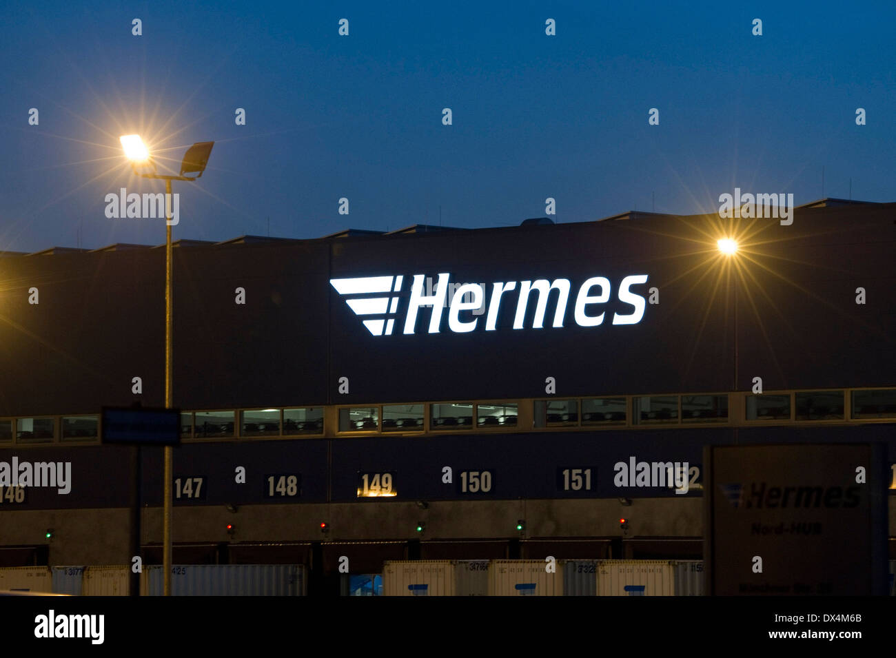 Hermes logistics group hi-res stock photography and images - Alamy