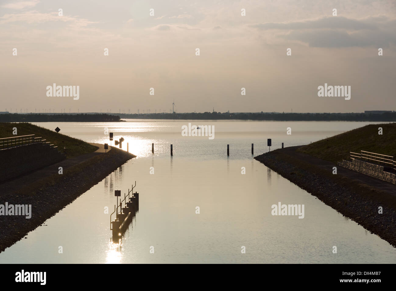Sunset at Lake Senftenberg. New concrete shore. Germany Stock Photo - Alamy