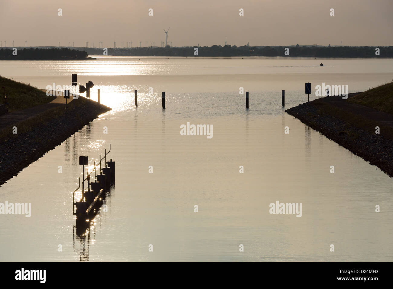 Sunset at Lake Senftenberg. New concrete shore. Germany Stock Photo - Alamy