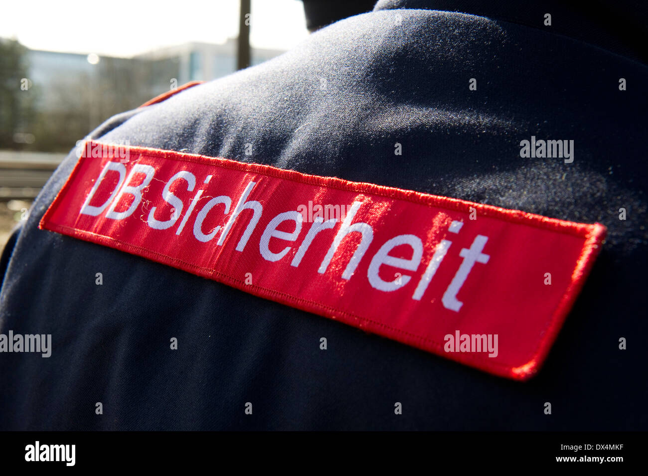 Db security hi-res stock photography and images - Alamy