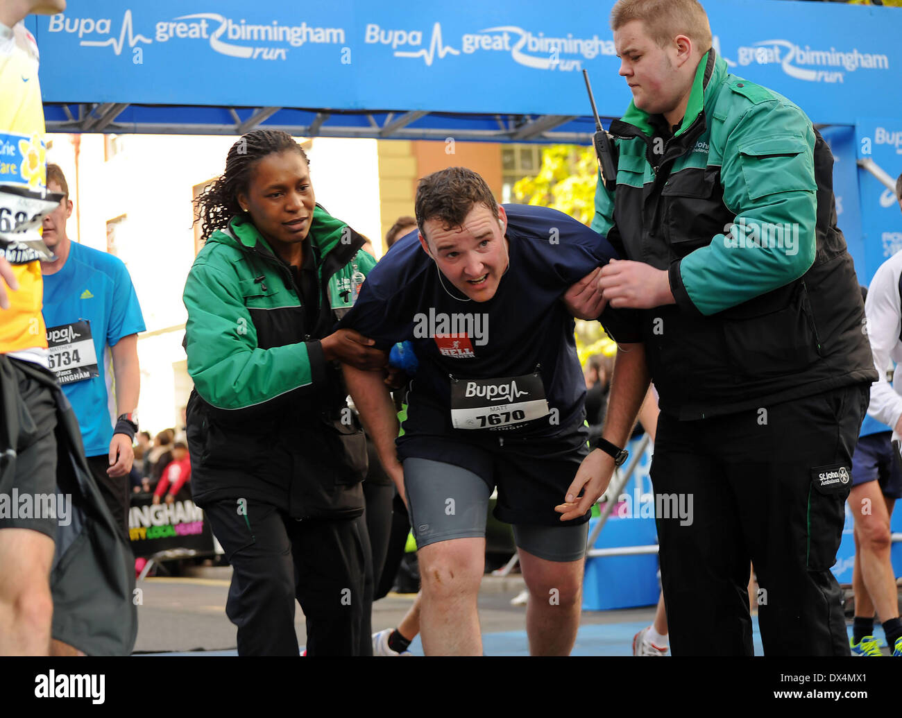 Atmosphere Birmingham BUPA Half Marathon 2012 - Race Birmingham ...