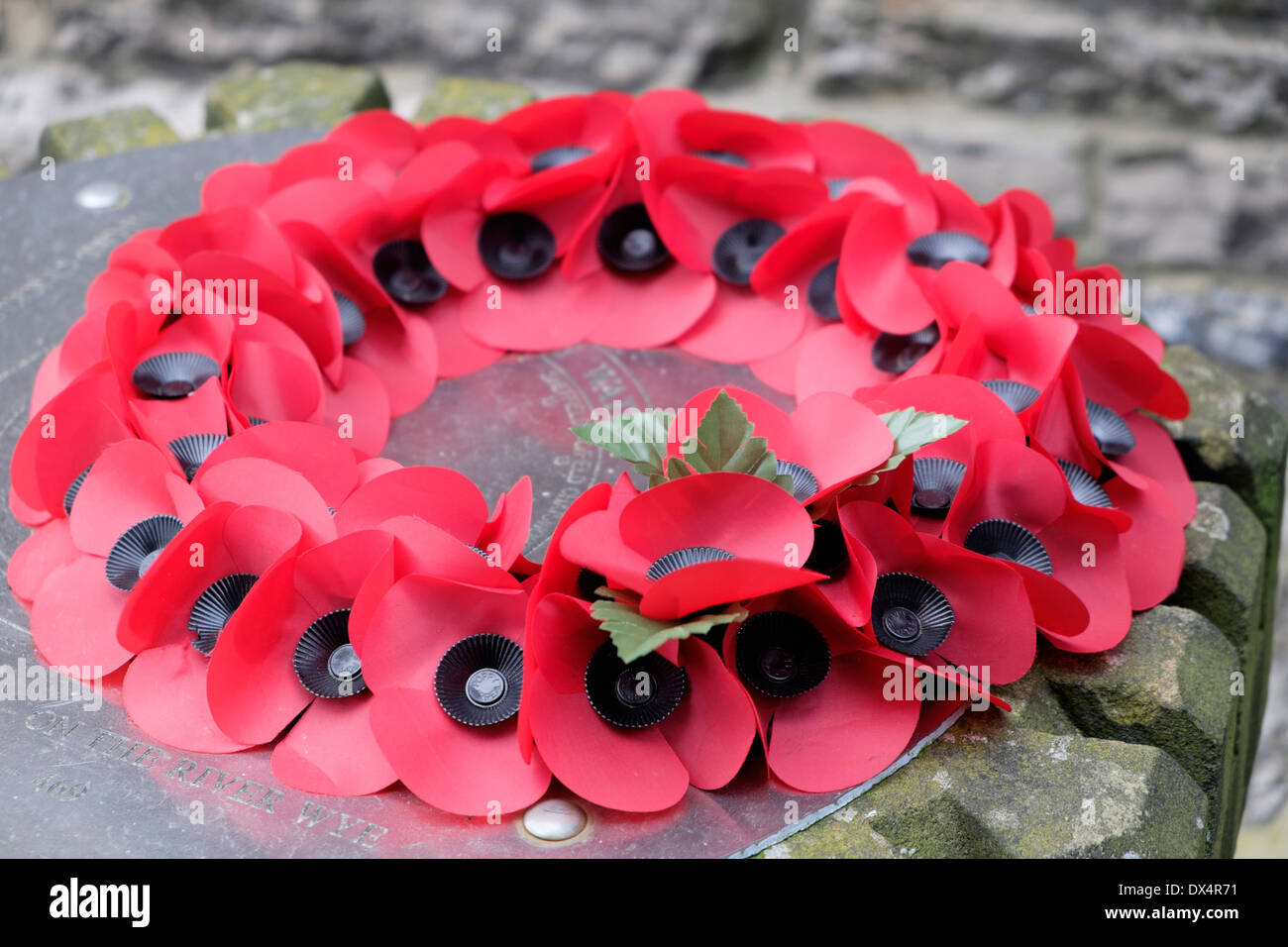 Wreath poppies remembrance hi-res stock photography and images - Alamy