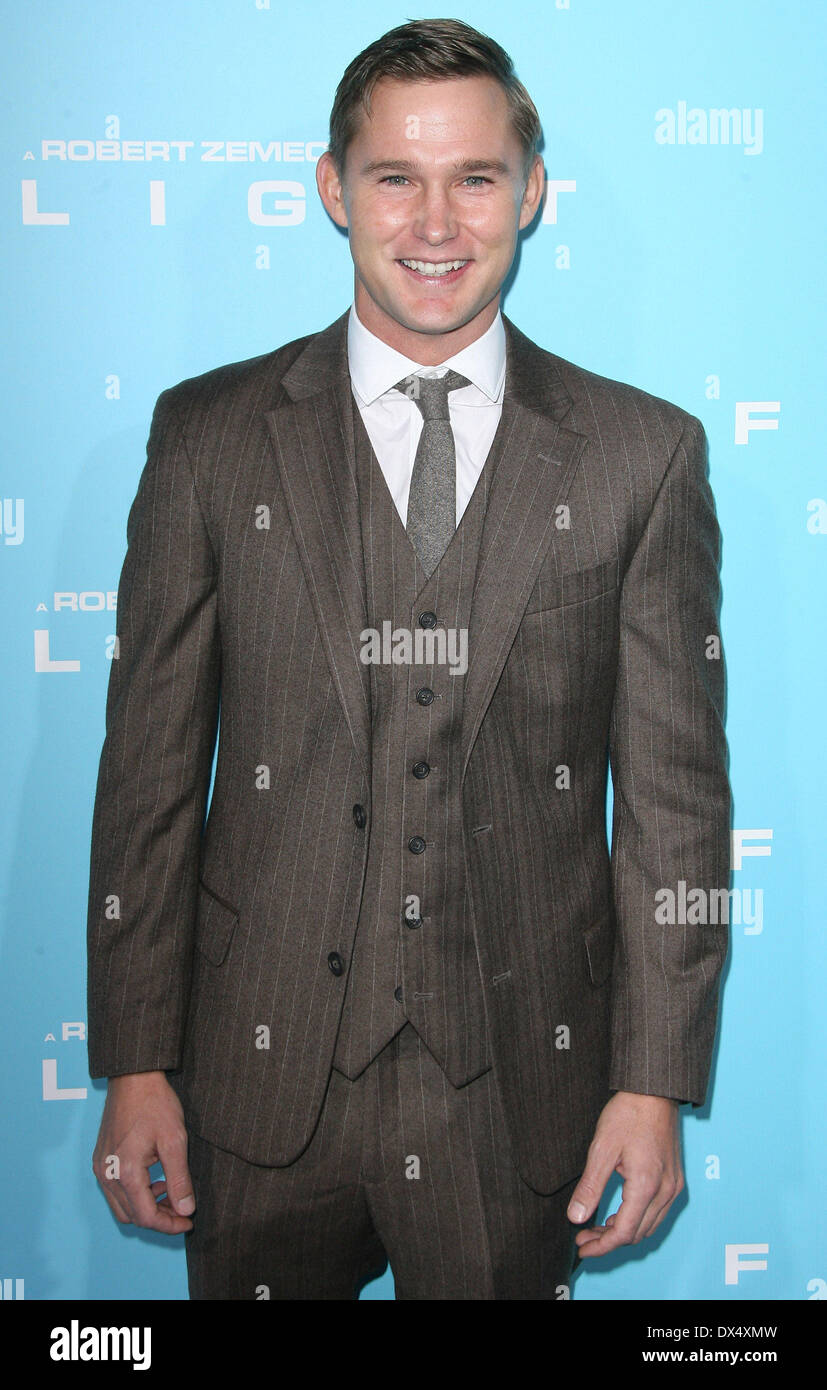 Brian Geraghty The Los Angeles premiere of 'Flight' held at ArcLight Cinemas Cinerama Dome ...
