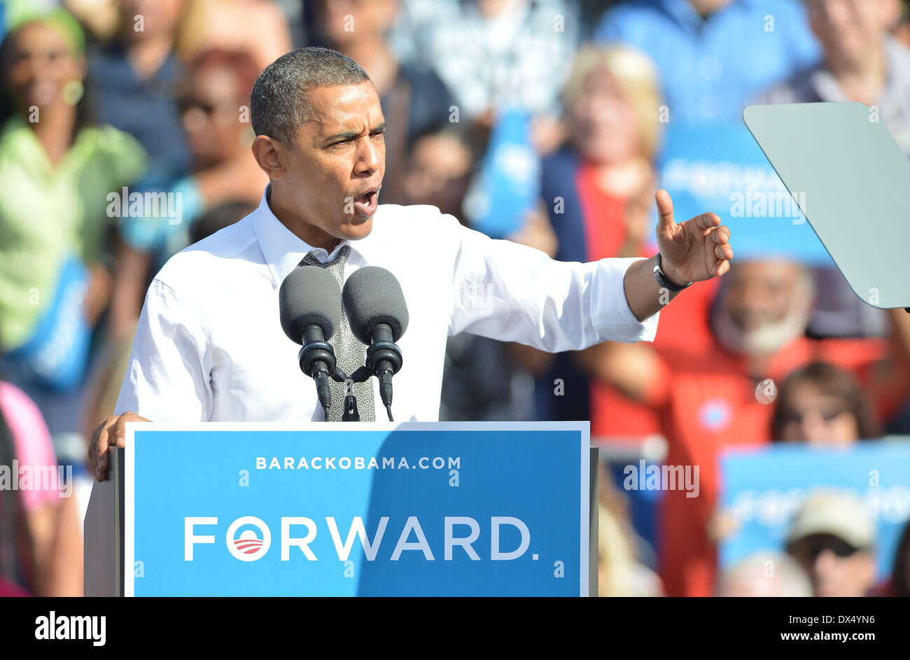 President Barack Obama speaks during a grassroots campaign event at ...