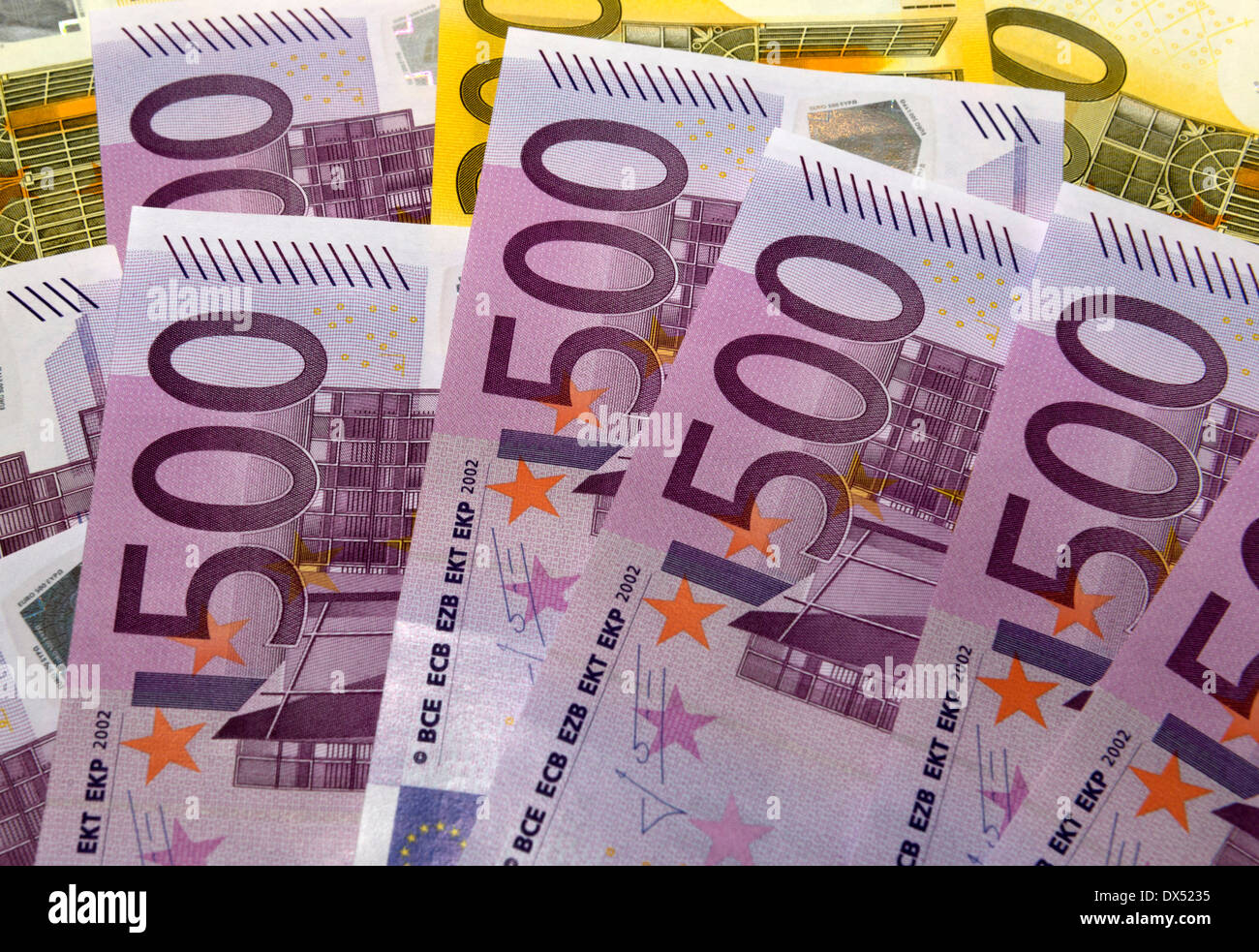 Euro banknotes 2013 hi-res stock photography and images - Alamy