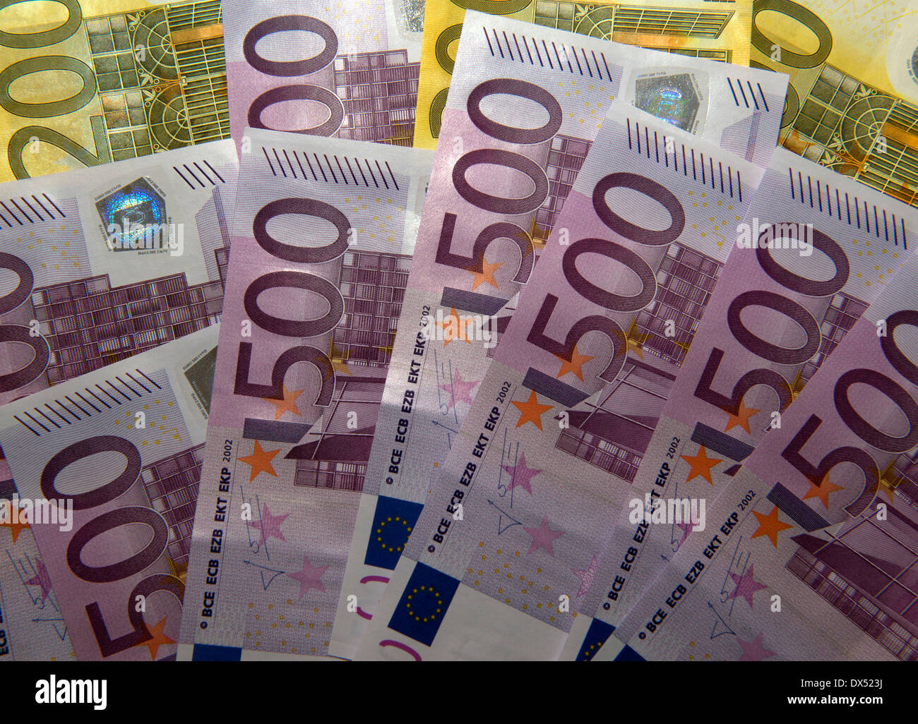 Euro banknotes 2013 hi-res stock photography and images - Alamy