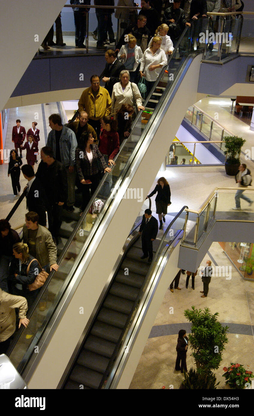 Shopping center ece hi-res stock photography and images - Alamy