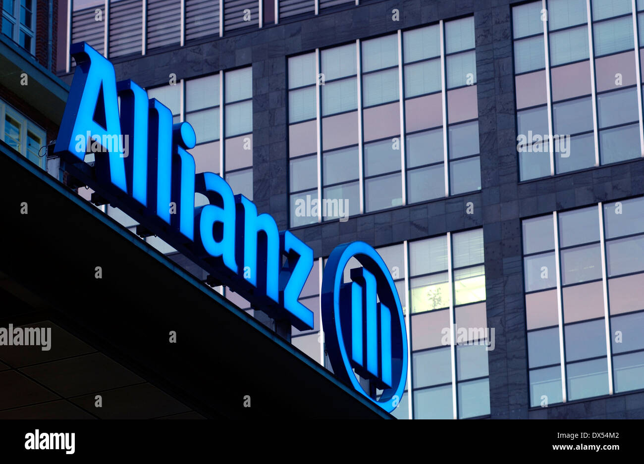 Allianz Insurance Company Stock Photos & Allianz Insurance Company ...