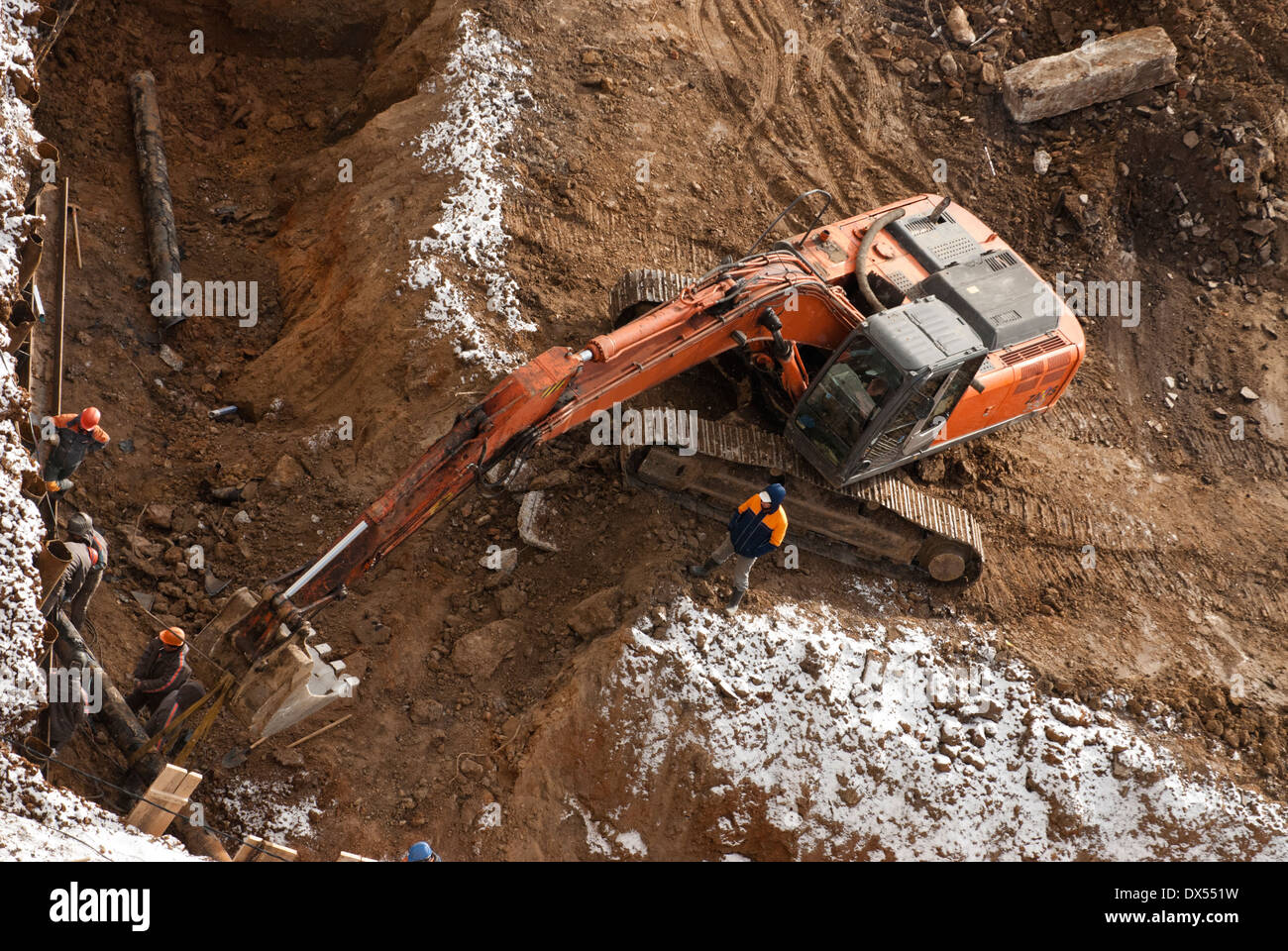 Large excavator digging in hi-res stock photography and images - Alamy