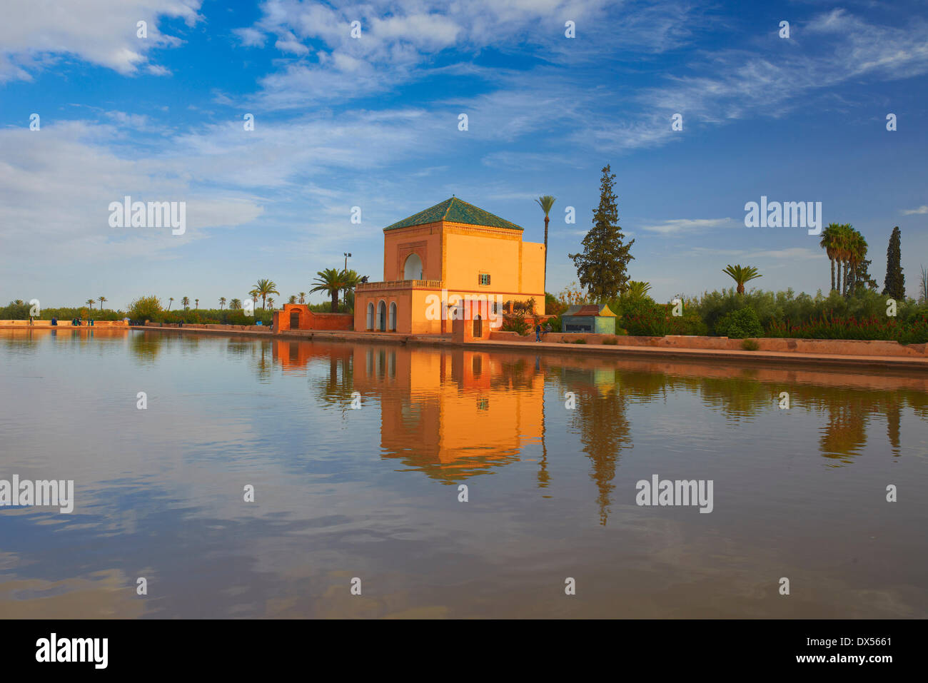 Menara gardens pavilion hi-res stock photography and images - Alamy Menara gardens pavilion hi-res stock photography and images - Alamy