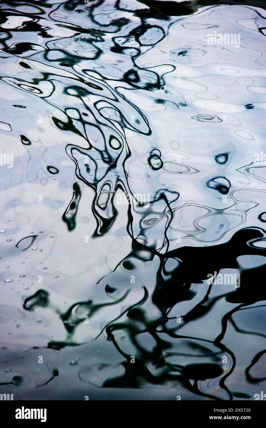 Above high water mark hi-res stock photography and images - Alamy