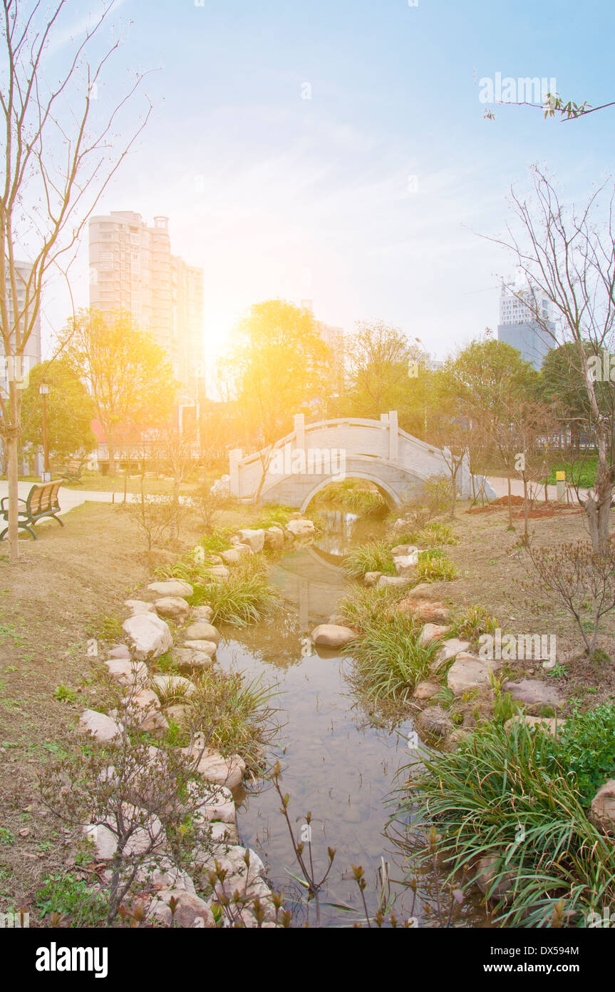 City sunlight outdoor hi-res stock photography and images - Alamy